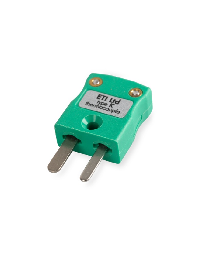 Miniature thermocouple plug or socket
